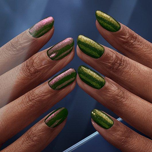Seize the Crown - Crisp Emerald Green Polish | Essie